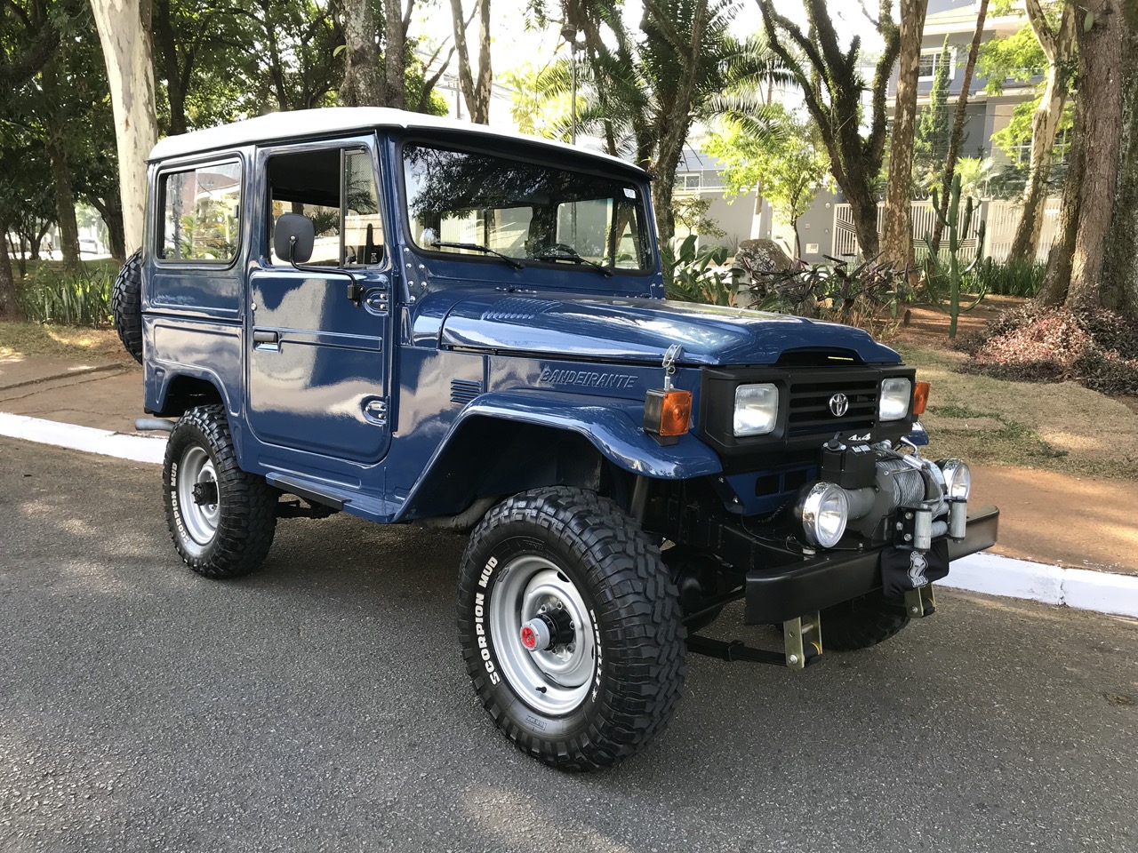 TOYOTA BANDEIRANTE – Garagem do Bellote